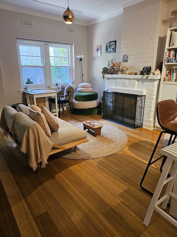 K’s Quintessential Art Deco St Kilda Apartment - Saint Kilda