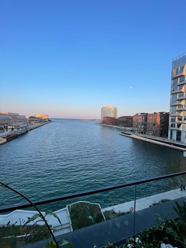 Moderne Lejlighed Ved Vandet - Copenhagen