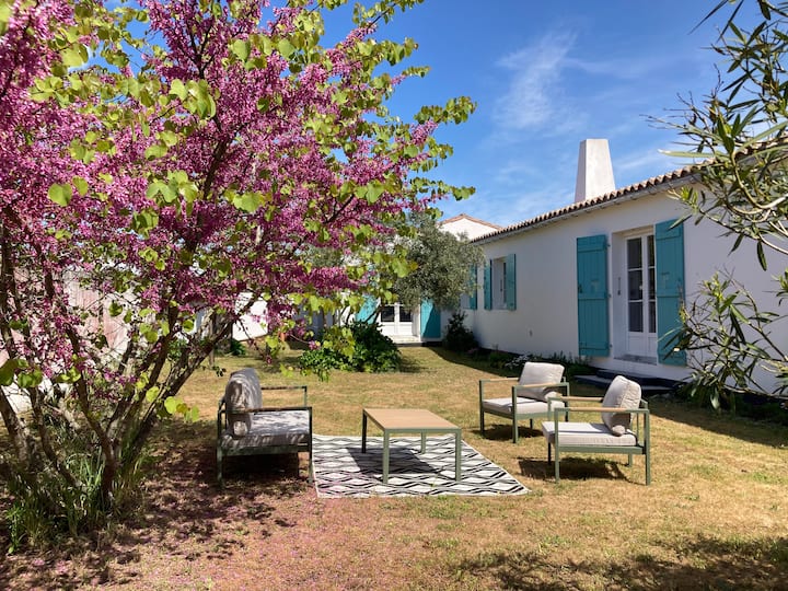 Maison De Famille Entre La Plage Et Le Marché - Le Bois-Plage-en-Ré