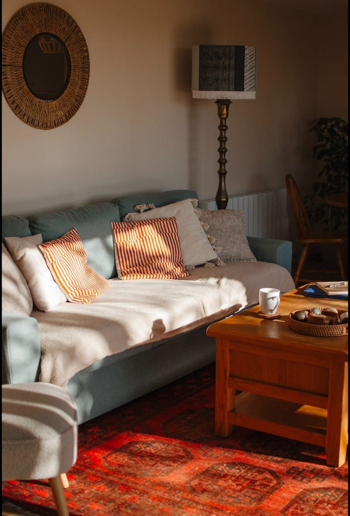 Cosy Wood Cabin In Peaceful, Rural Setting - Bangor
