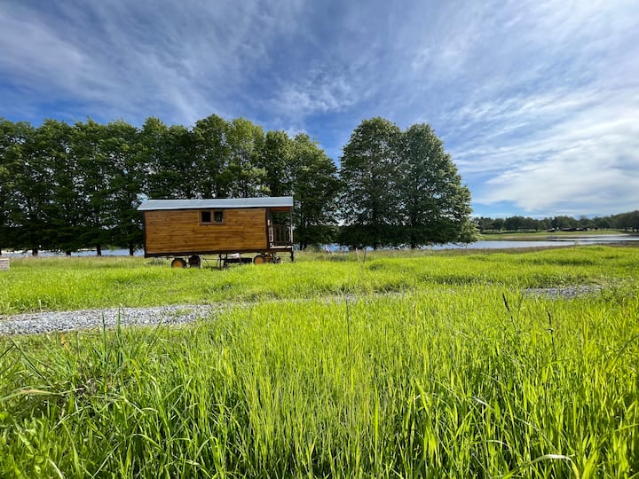Roulotte Nature Au Bord Du Lac - Limousin