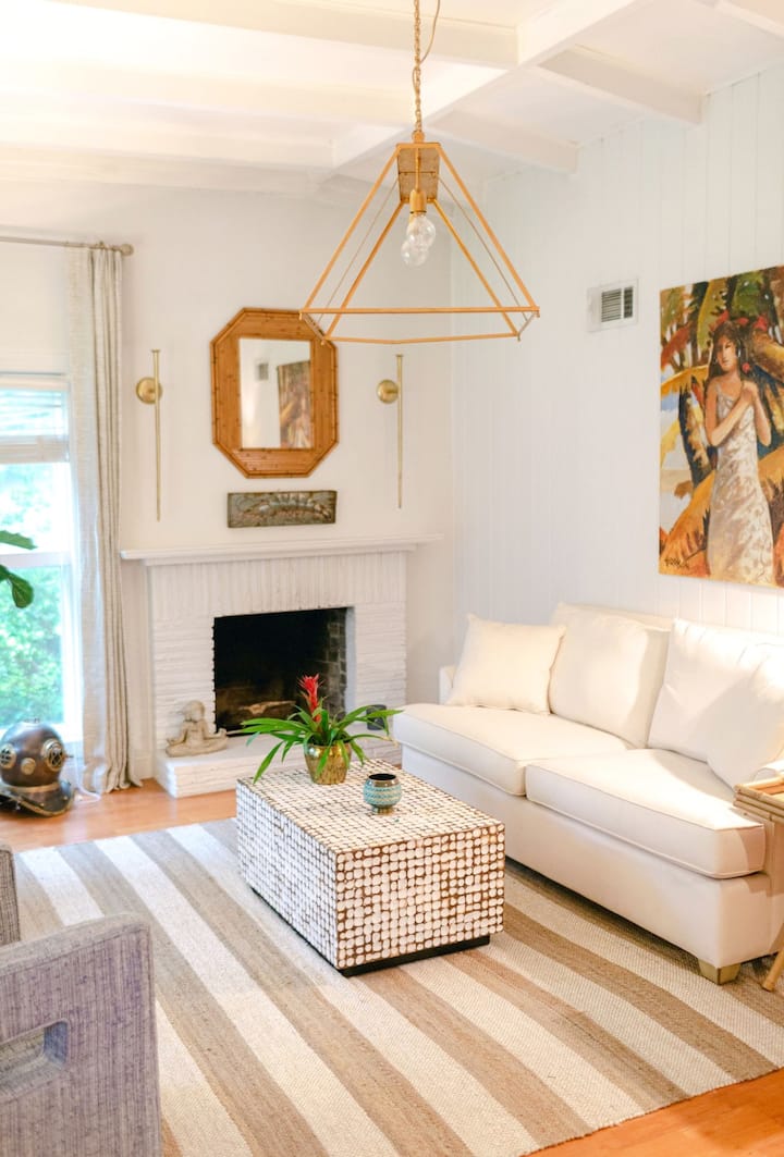 Port Of Call - Fairhope, AL