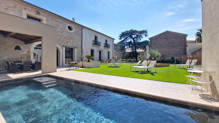 Chambre Bleue · Chambre De Charme Avec Piscine - Bessan