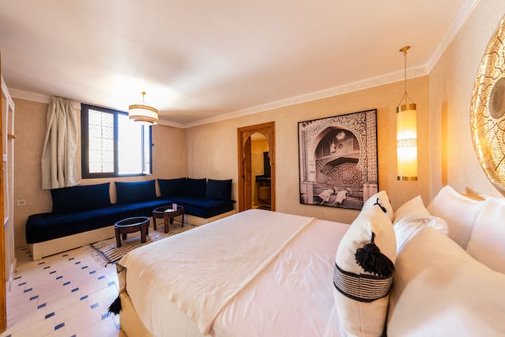 Family House In The Medina's Hearth - Marrakesh