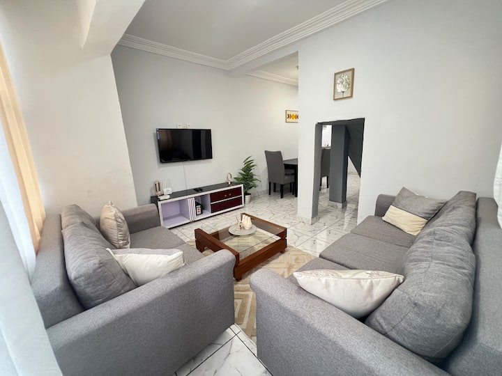 La Tanière - Bonapriso - Douala