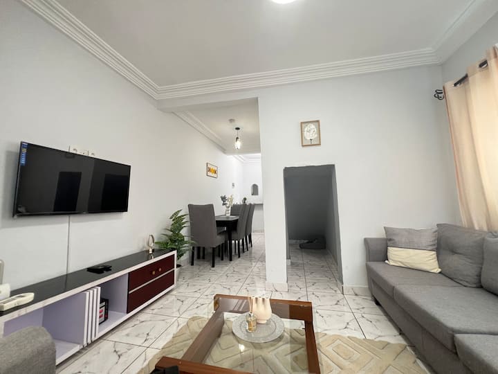 La Tanière - Bonapriso - Douala