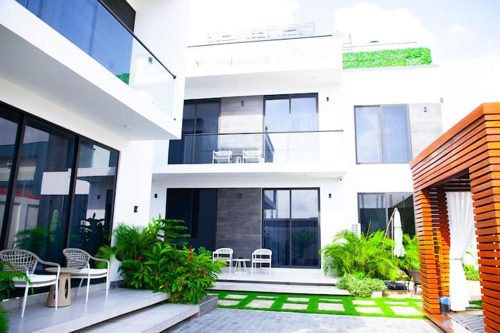 New Vibrant Charm W/pool +Hottub 3u @Arikays Homes - Dar es Salaam