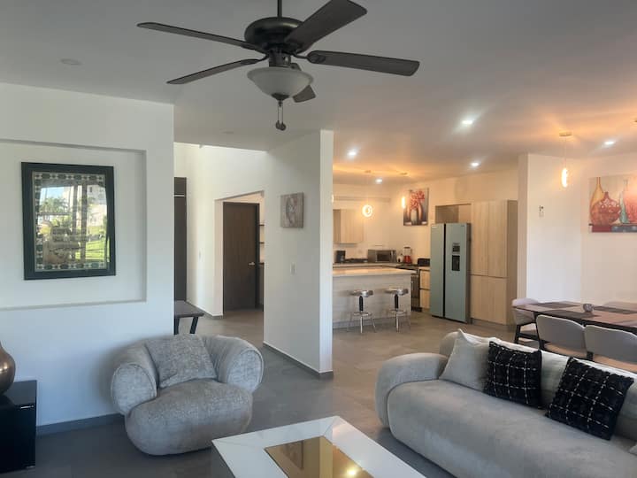 Moderna Casa En Playa Costa Del Sol - El Salvador