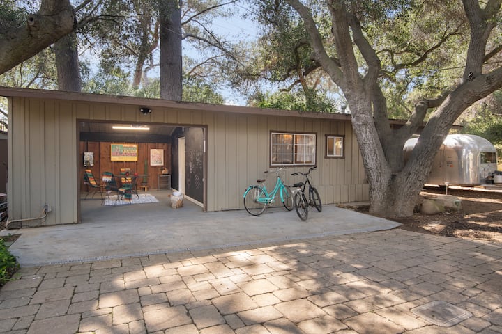 Wonderland Retreat - Agoura Hills, CA