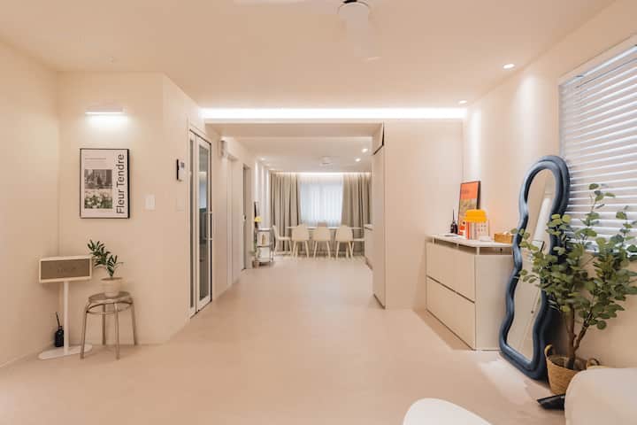 207stay #3 Jeonpo Station 1min · 西面 Group Stay - Busan