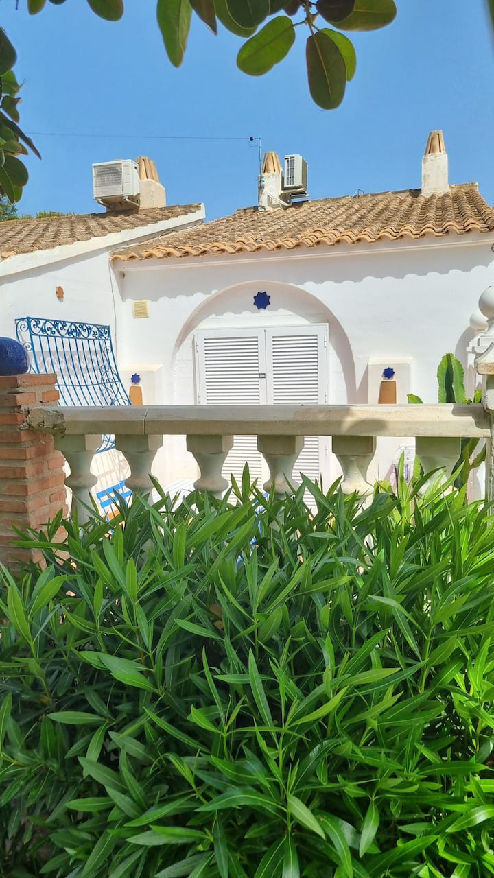 Casa Azul - Alicante Airport (ALC)