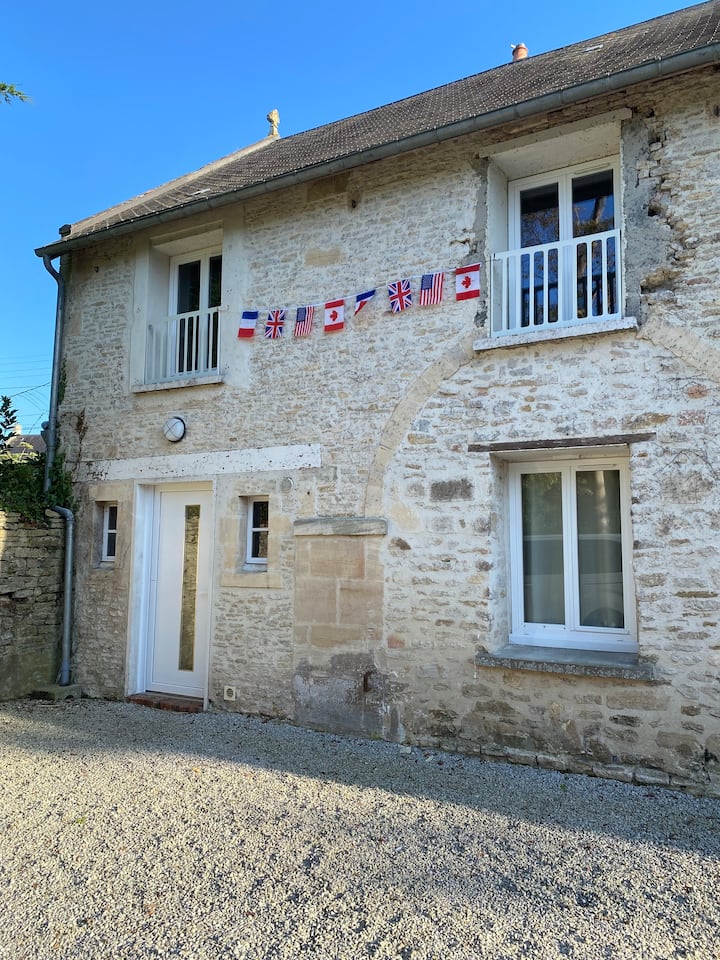 Maison 4/6 Pers, Cour Et Parking Clôturés - Arromanches-les-Bains