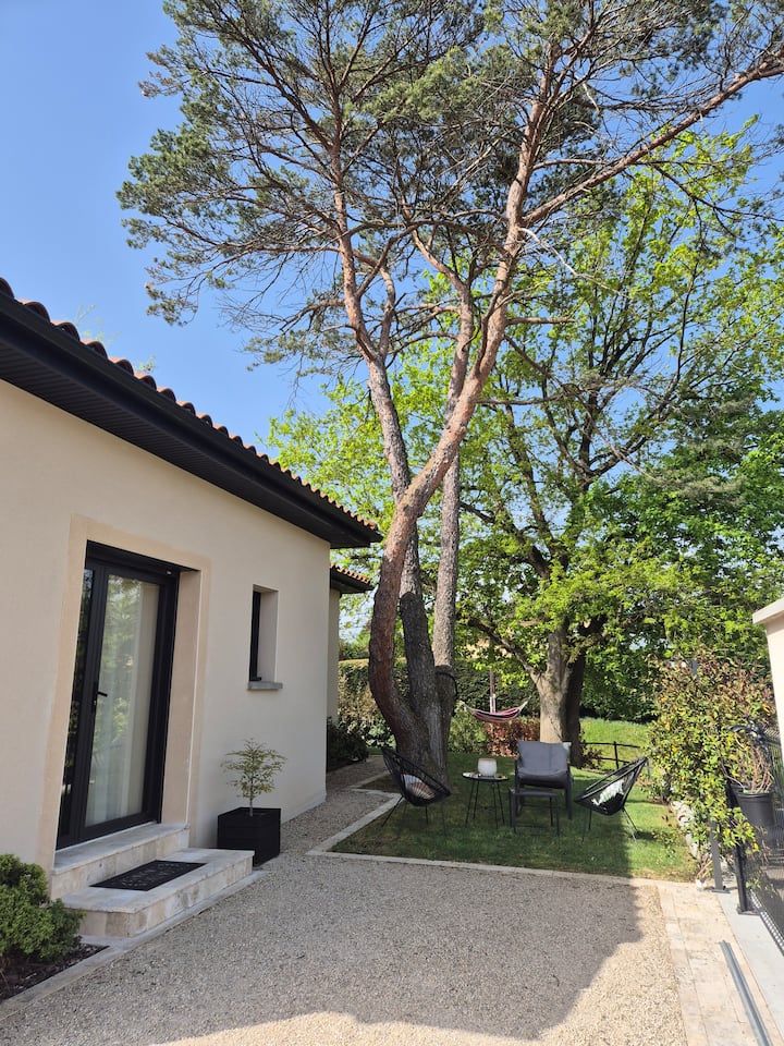 Le Cocon Sous Le Pin - Villefranche-sur-Saône