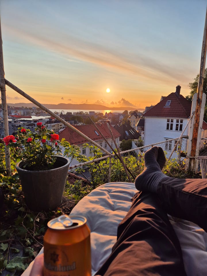 The Authentic Bleken Stairs - Magnificent Views - Bergen