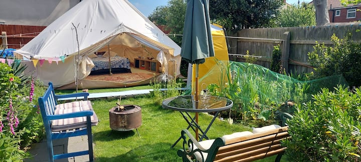 Bell Tent With Summer House And W/c By The Sea - Felixstowe