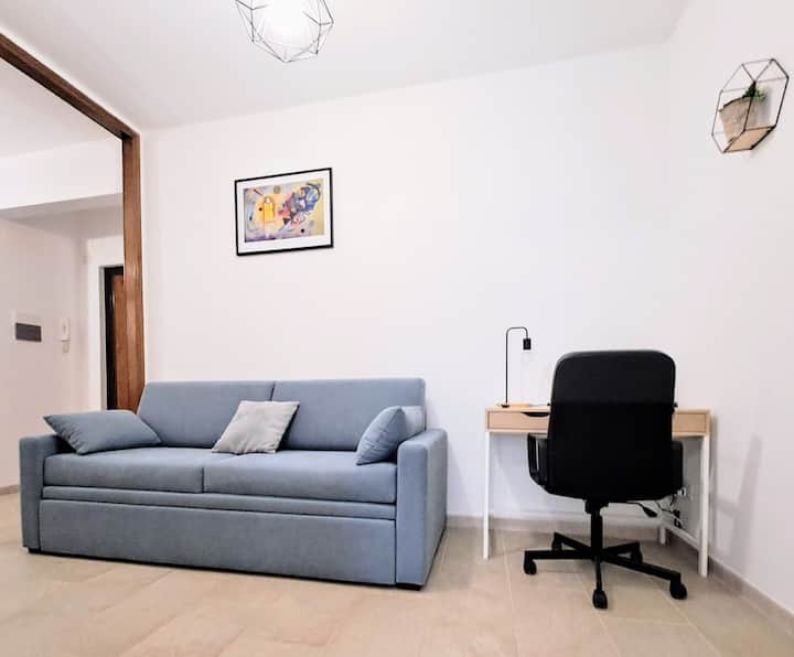 Cozy Apartment Very Close To The Metro A - Rome