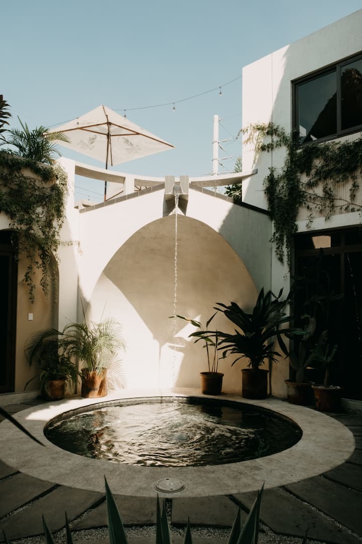 Caracola Boutique Hostel 6 Full-bed Mixed Dorm - Guatemala