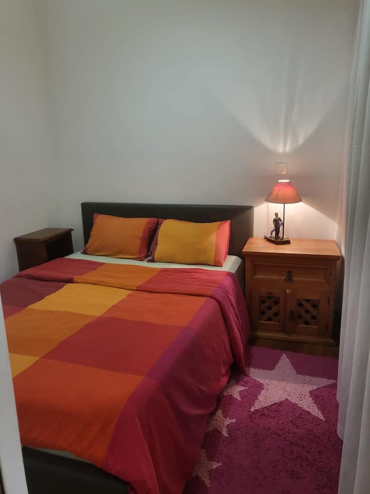 C’est Un Très Beau Apparemment - La Garenne-Colombes