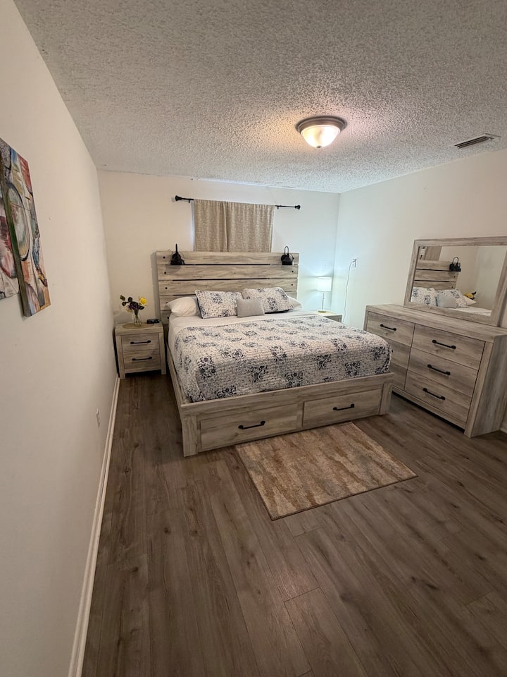 West Tampa House 3 Bedrooms 2 Bathrooms - Tampa, FL