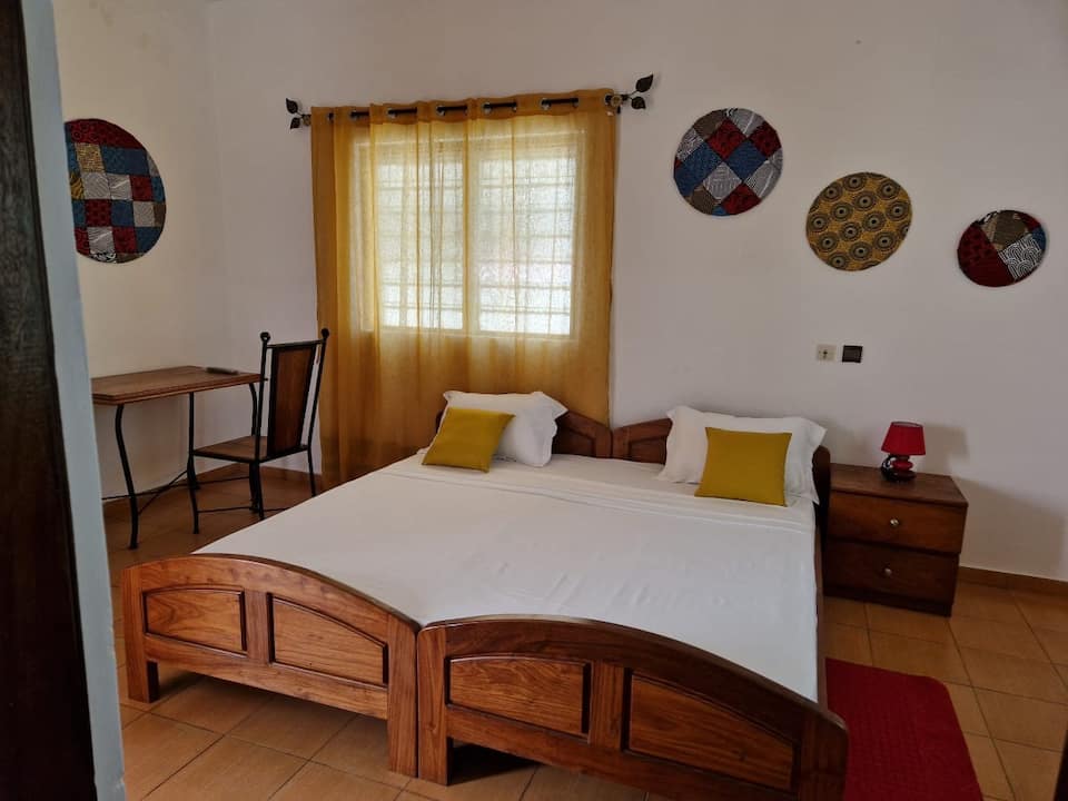 Lomé, Togo Vacation Rentals (5 out of 5) - Airbnb