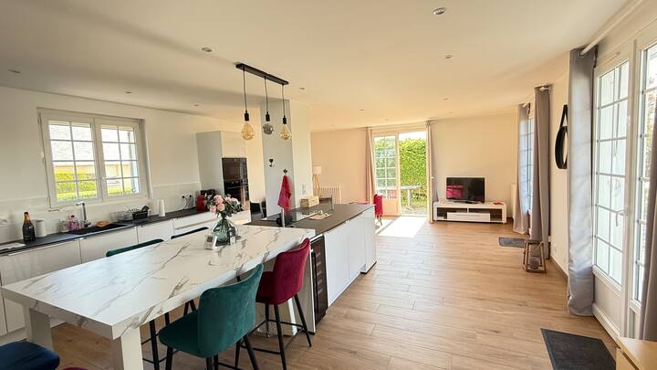 Jolie Villa Rénovée à 150m De La Plage - Hermanville-sur-Mer