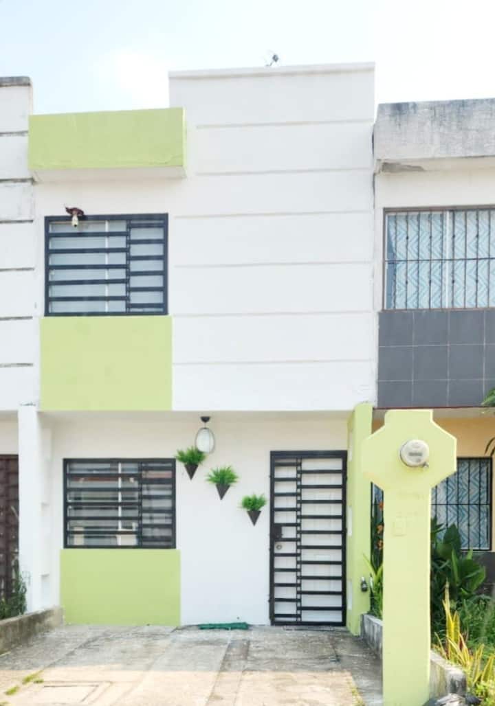 Casa Completa Y Cómoda. 8 Personas - Villahermosa, Mexico