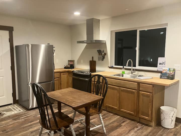 Trails End Guesthouse - Mount Vernon, WA