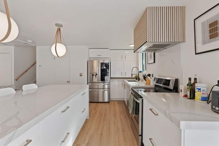 30+ Days Discounted - Quiet Haven, Great Location - Lehi, UT