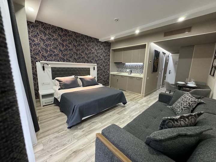 Alliance Palace Premium Apartment - Batumi