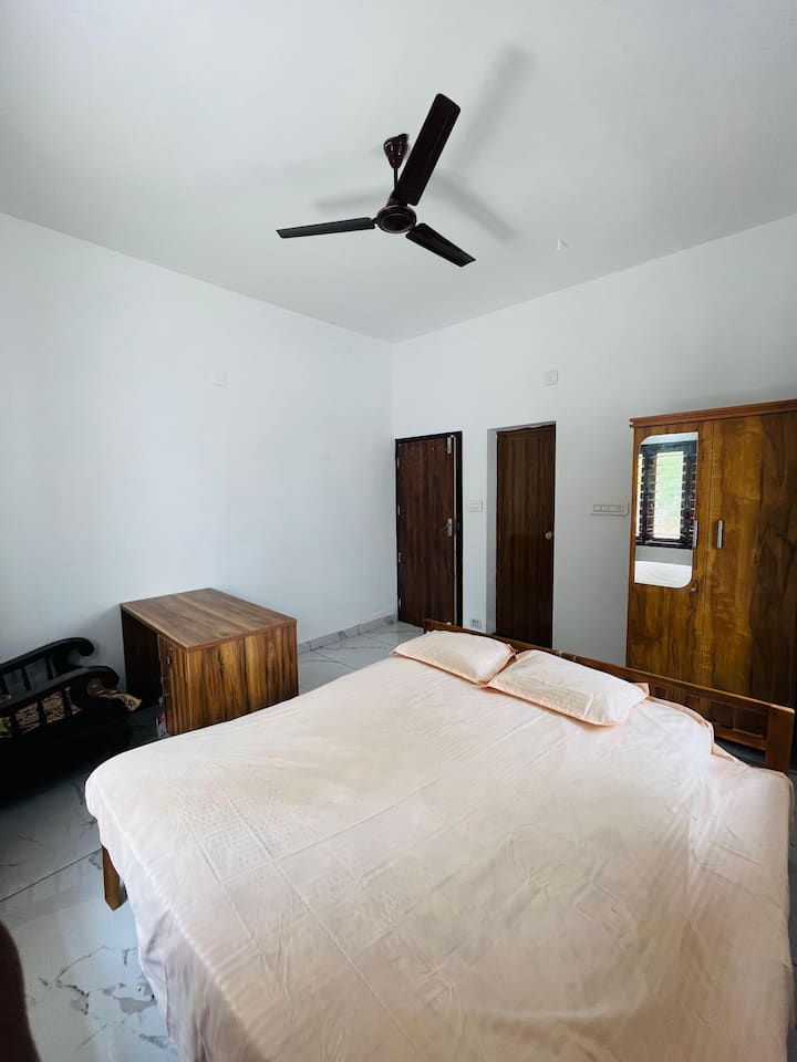 Pushpas Homestay - Kodungallur