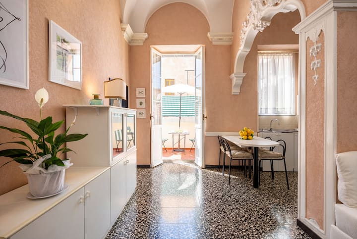 Old Town Bonbonniere - Bordighera