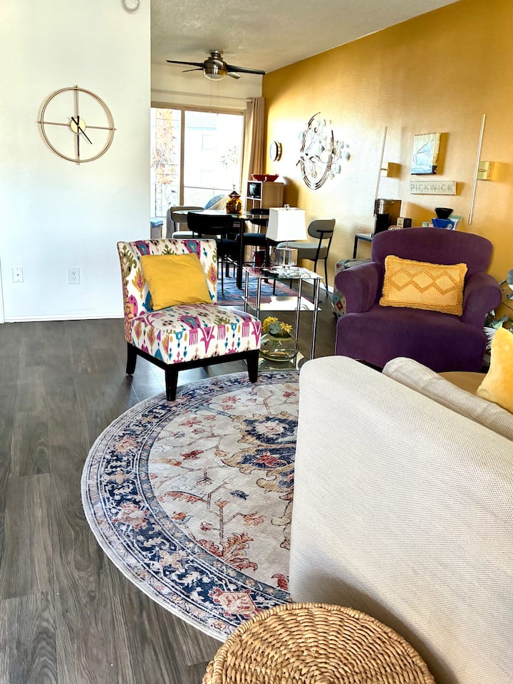 Spring Trng, Balcony, Pools, King Bed, 2 Desks Asu - Tempe, AZ