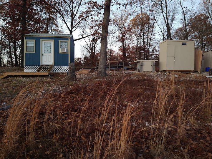 Off Grid Tiny Cabin By Illinois River - Flint Creek Water Park, Colcord