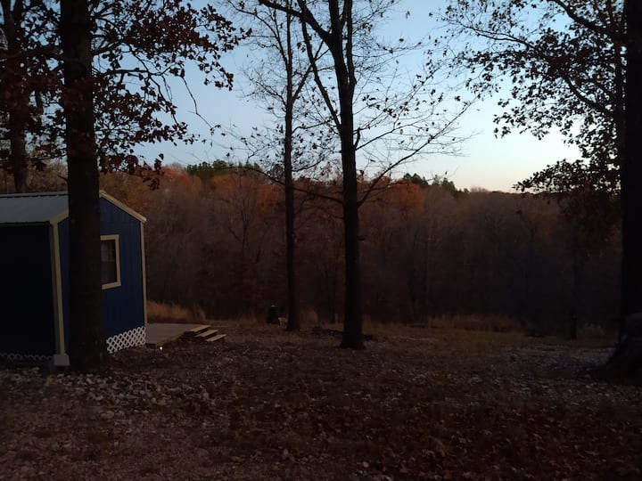 Off Grid Tiny Cabin By Illinois River - Flint Creek Water Park, Colcord