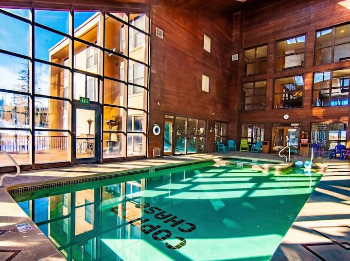 Brian Head Studio Near Lifts, Pool, Heated Parking - Brian Head, UT