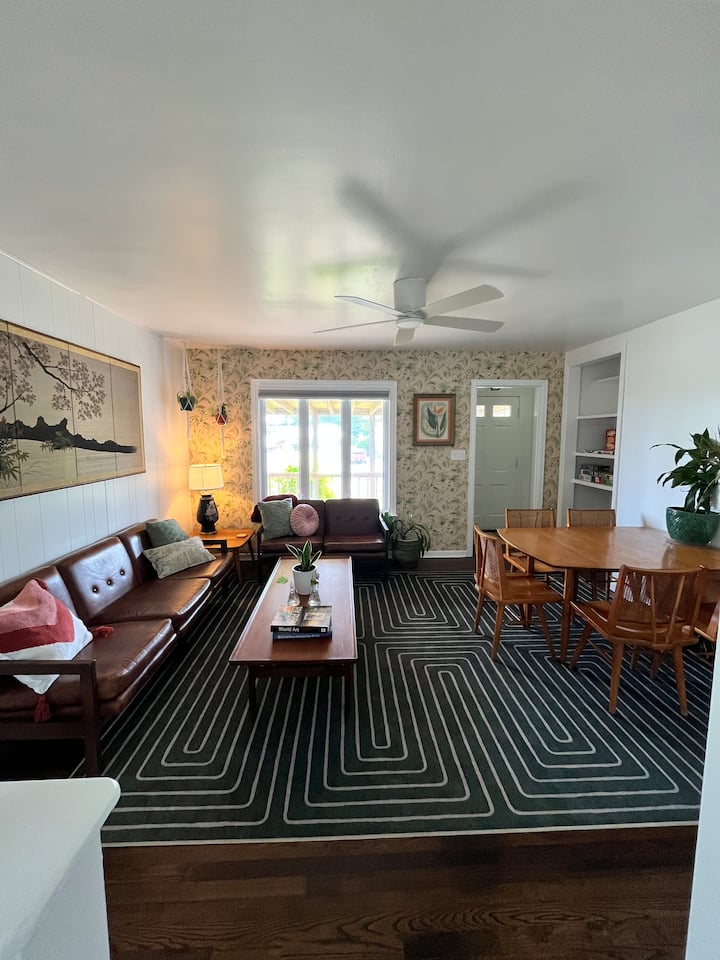 The Summit Art House - Splash Lagoon, Erie