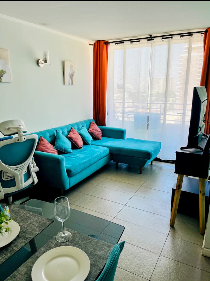 Modern & Bright Apt Near Irarrázaval Metro - Santiago