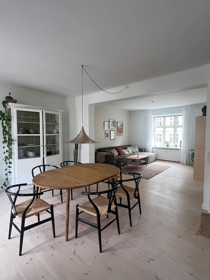 Stor & Lækker 2v. Lejlighed - Kopenhagen