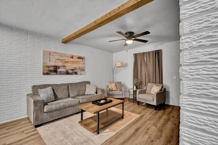 Near Boomer Lake & Osu | Relaxing Retreat - Stillwater, OK