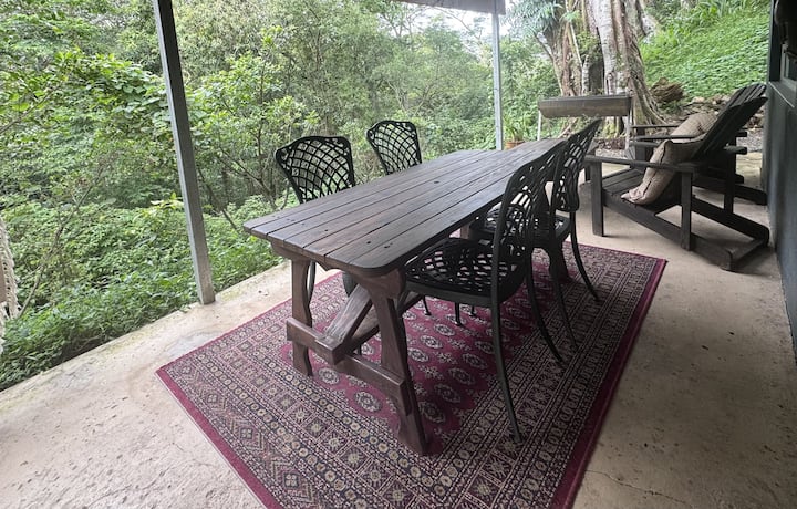 Kingfisher's Nest Peaceful Forest Central Location - Pinetown