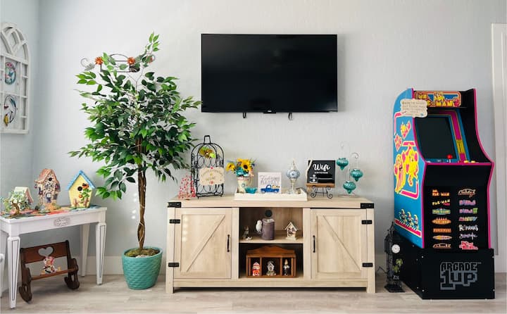 Oasis At The Ruiz's *Relax, Fun, Or Arcade Games* - Mount Dora, FL
