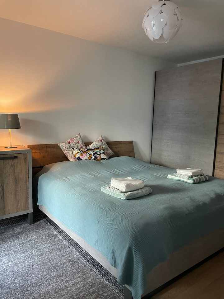 Cozy, Private Bedroom With Special Winter Garden - Munich