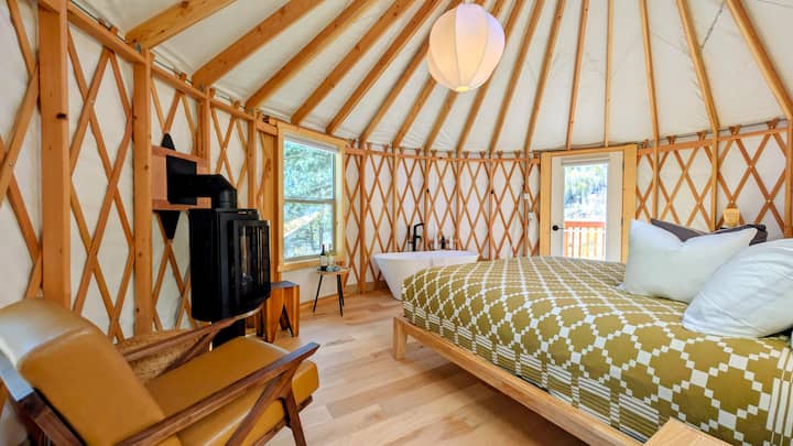 Yurt 8 - Markleeville, CA