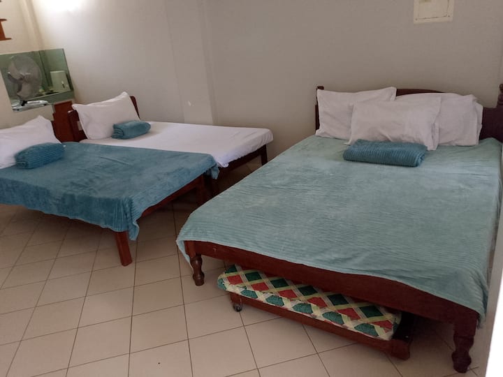 Crown Inn Your Home In The City - Puerto Princesa