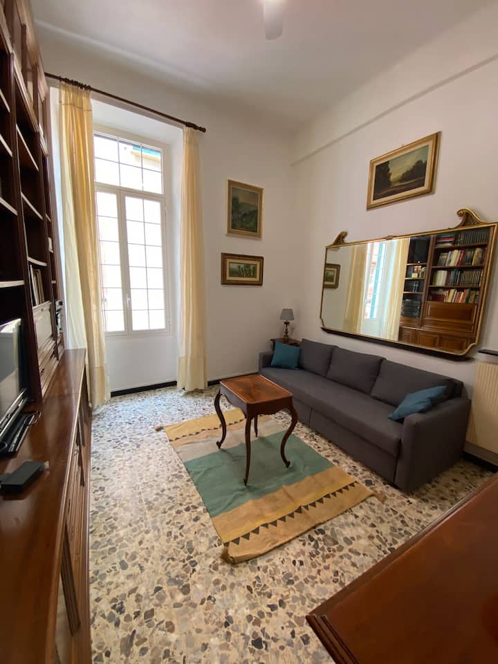 Apt. Xx Settembre Centro Storico 50 Mt Dal Mare - Alassio