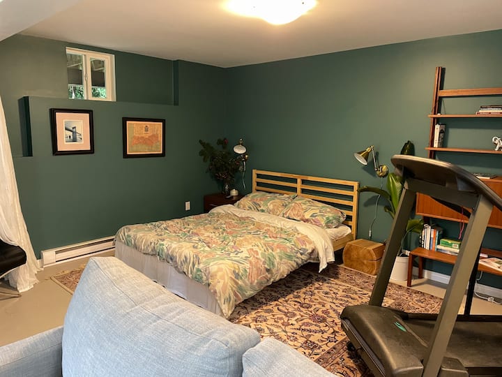 Gladwin Trail B&b - Roberts Creek