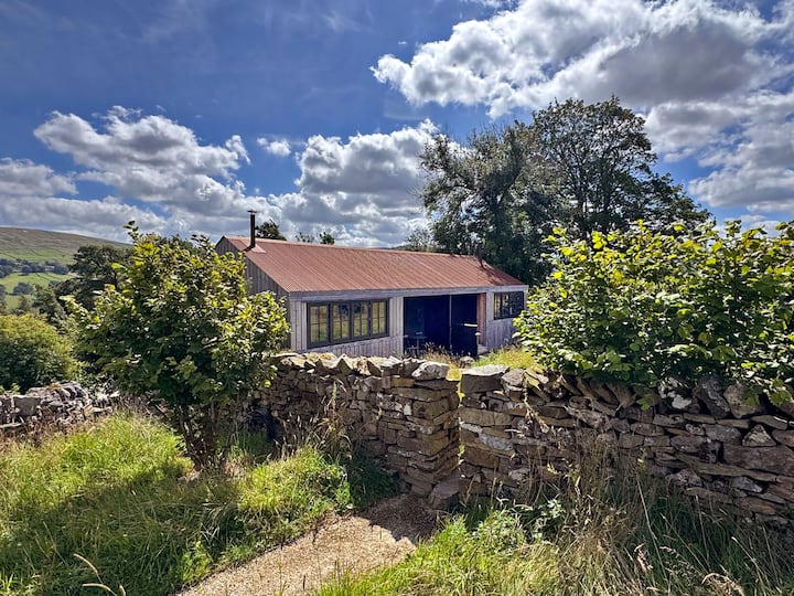 Unique Contemporary Dales Cabin #1 - Askrigg