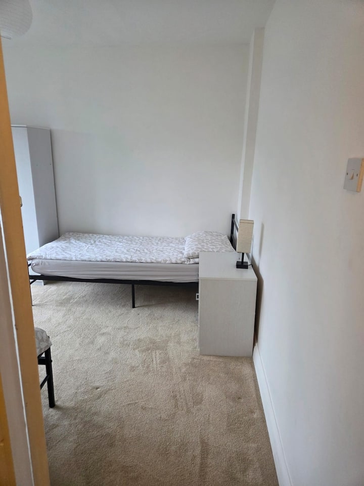 Frevill Villas - Coventry