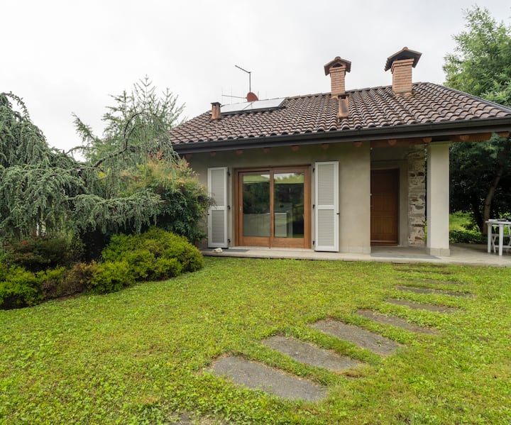 Villa Immersa Nel Verde Sul Lago Maggiore - Luino