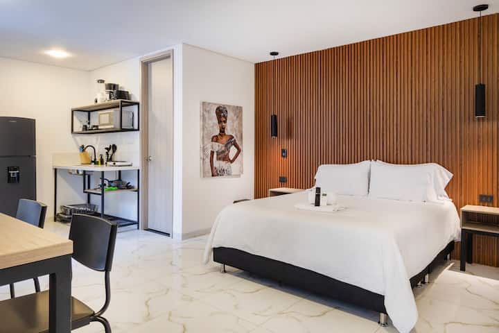 Jacuzzi•15 Min Walk Provenza•fast Wifi•a/c•217 - Medellín